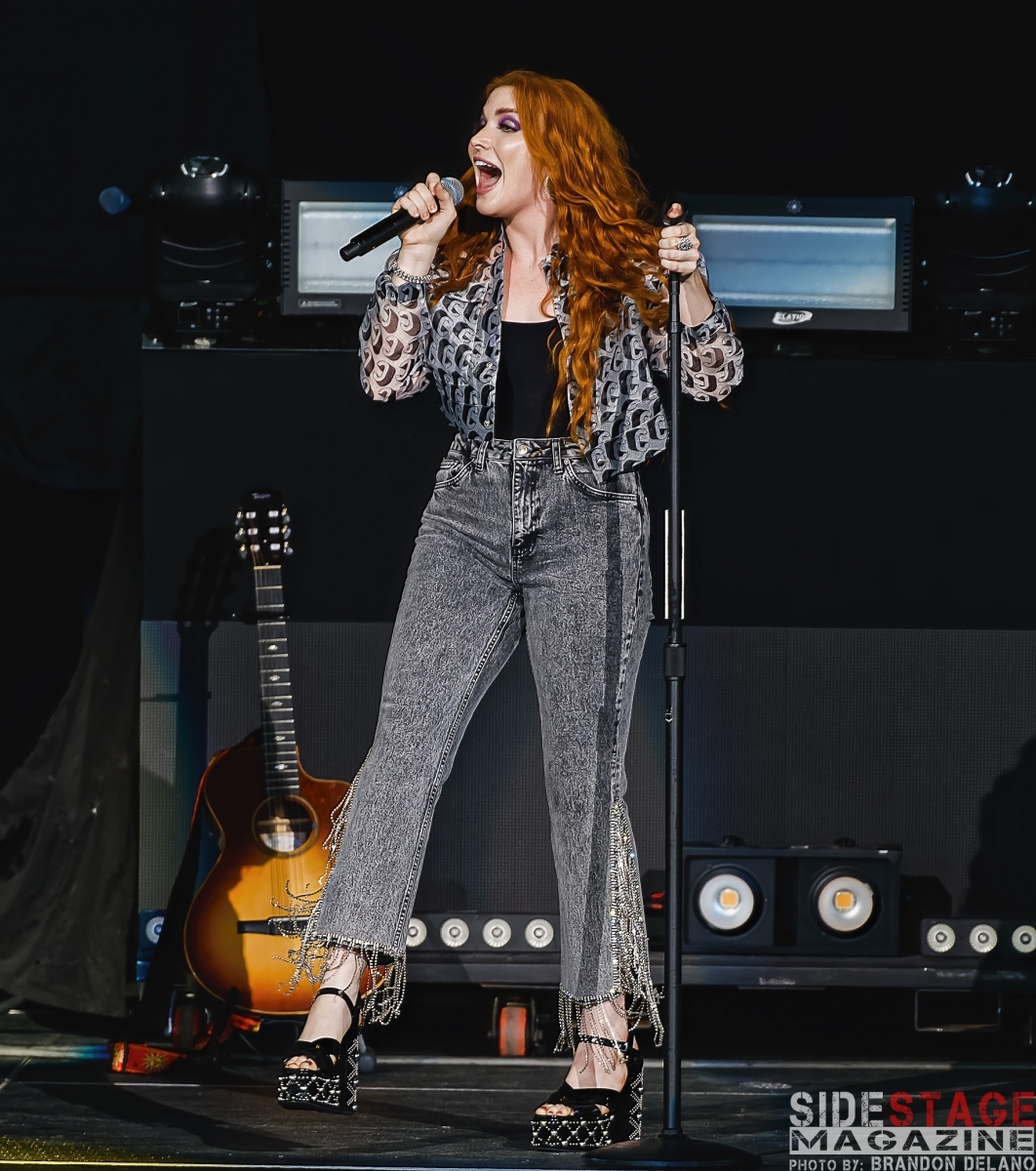 Caylee Hammack At Jiffy Lube Live Bristow, VA 7-17-2021 Photo Gallery ...