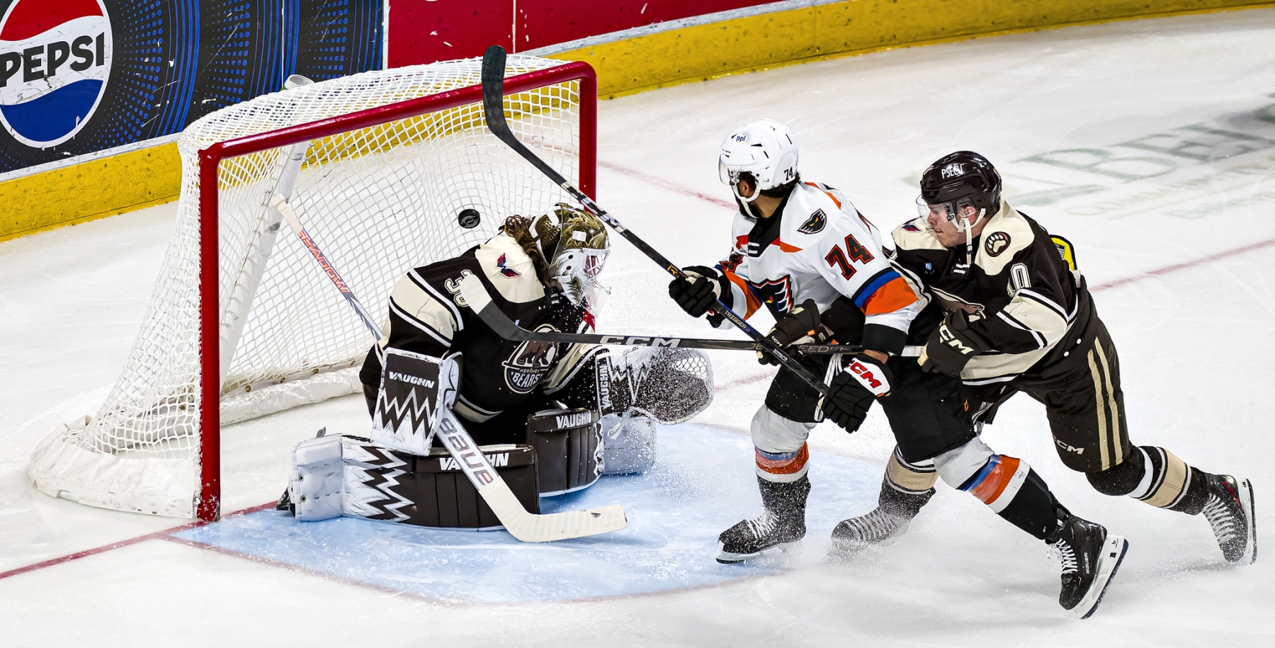 Phantoms Strike Back: Shorthanded Brilliance Stuns Hershey in Game 2 ...